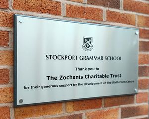 Metal Plaque Signs | Designed, Made & Installed | Sign Supplier