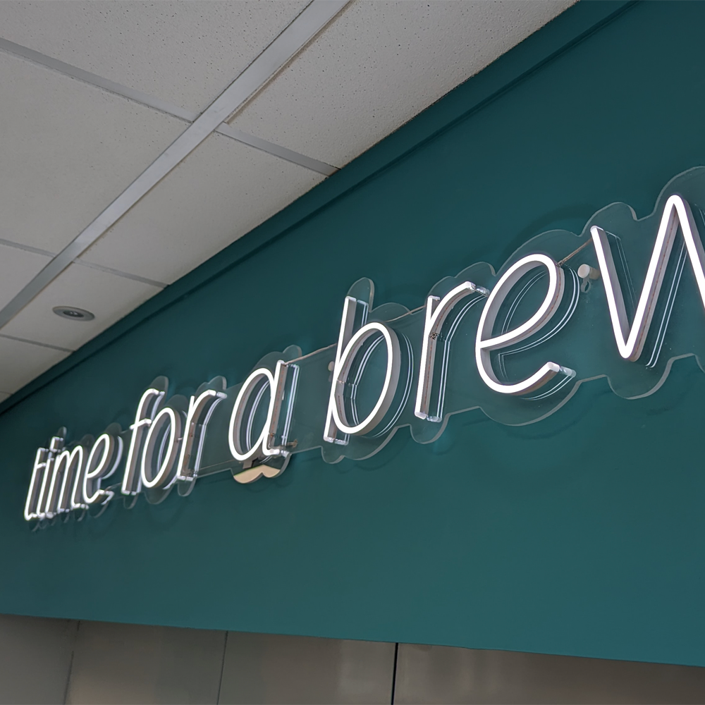 LED Neon-Effect Signs | Custom-made & Cool-to-Touch | Gloss Finish