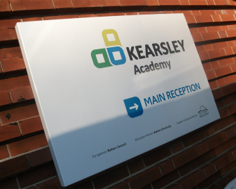 Tray Signs | Design, Manufacture & Installation | Sign Supplier